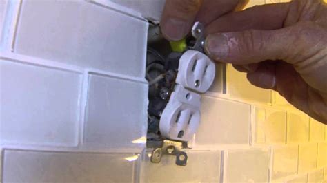Tile Backsplash Outlet