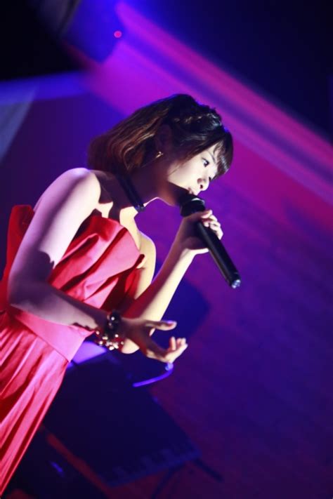 【画像たっぷりライブレポート】川上奈々美が熱唱！オリジナル曲も含め満員のファンと一体化した熱気あふれるステージを披露！【明晩開催！『ミルジェネプレミアムlive3』を記念して9月に開催された