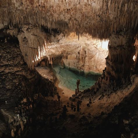 14 Tips For Cave Photography