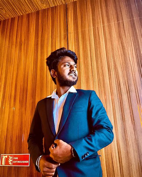 Dharneesh 🇬🇧 Friendship With 0 Ego 🫶🥹 Tag Your Friends 🫂💥 Dharneesh03 Vjsiddhuvlogs