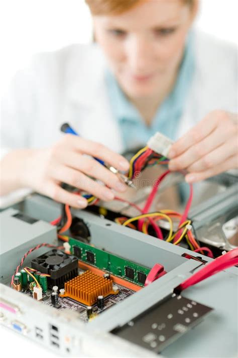 Female Support Computer Engineer Woman Repair Stock Image Image Of Adult Cable 18686587