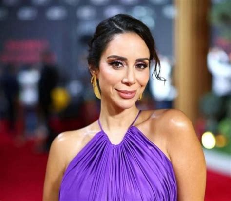 بسنت شوقي تهاجم المتنمرين على الفنانات من كبيرات السن فيديو مجلة لها