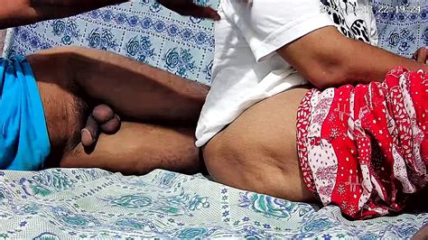 Indisches Tamilisches Mädchen Mit Großen Schwarzen Möpsen Hat Sex Mit Einem Jungen Xxxx 2865