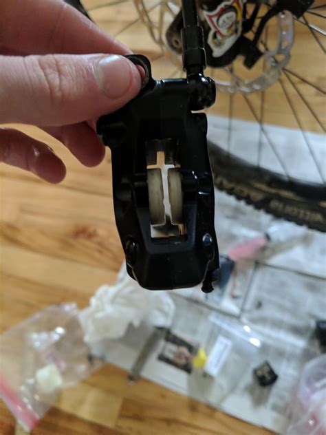Bleed Shimano Slx Brakes Took Out The Bleed Block Everything Was