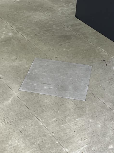 This Tile Not Being Aligned Correctly R Mildlyinfuriating