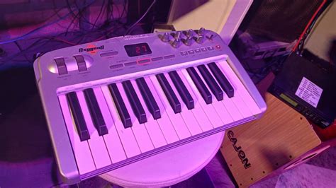 25 Key Controller M Audio Oxygen 8 V2 Hobbies And Toys Music And Media Musical Instruments On
