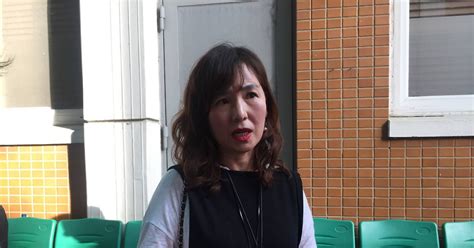 공지영 이재명·김부선 잘 모른다고 발언하면 안 되나