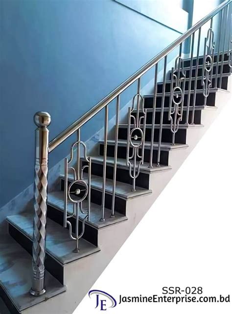Steel Railing Designs For Stairs At Callum Balmain Blog