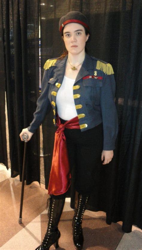 NYCC Rogue Trader Cosplay By ChristinaGleason Cosplay Rogues Fashion