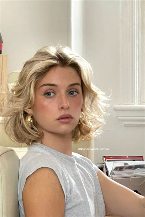 70 Brightest Medium Length Layered Haircuts And Hairstyles For 2023
