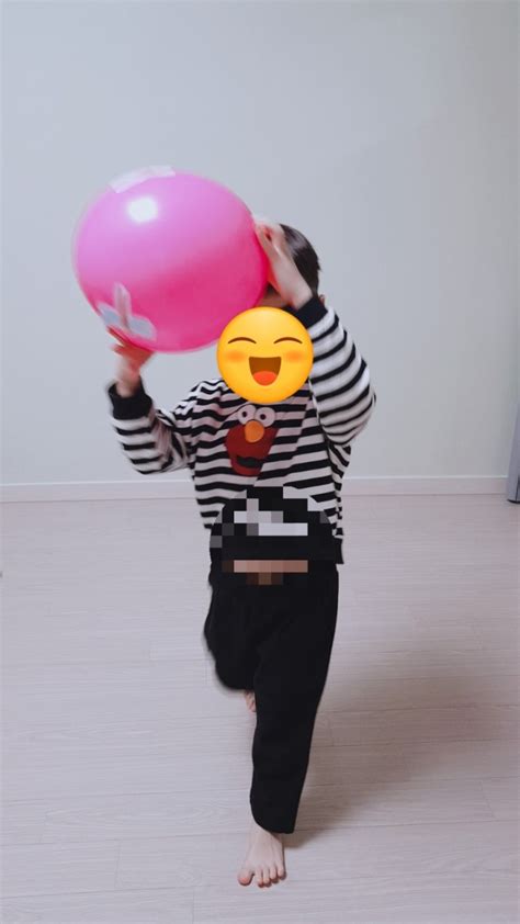 호반아이사랑♡ 만1세만2세혼합연령활동 가을곤충관련연계활동잠자리메뚜기 대근육잠자리처럼날아요 소근육가을곤충퍼즐 대근육잠자리풍선을쳐요 잠자리풍선 가을곤충활동 연령발달특성발달수준