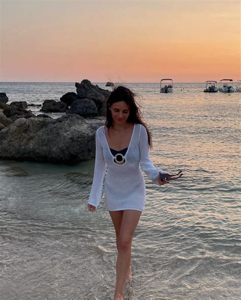 Bridget Rees Bridgetjanerees • Instagram Photos And Videos