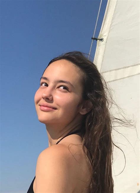 Would You Date A No Makeup Girl Rfaces