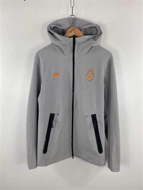 Худи Nike Tech Fleece Зип Худи Nike Tech Pack Nike Football: 1 200 грн ...