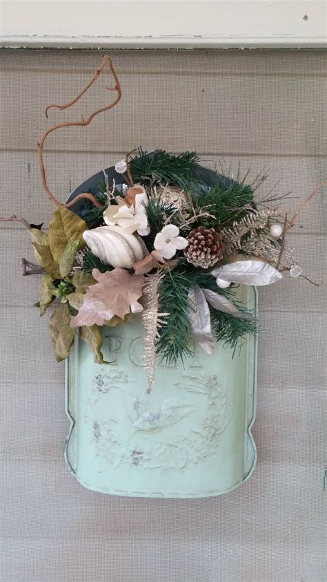 Holiday Front Porch — Little Vintage Cottage