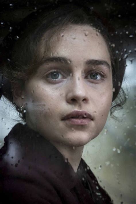 Photo De Emilia Clarke Voice From The Stone Photo Emilia Clarke Photo 72 Sur 183 Allociné