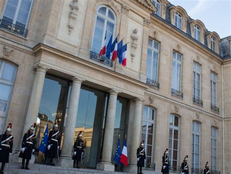 Минобороны Франции опровергает — Haqqin