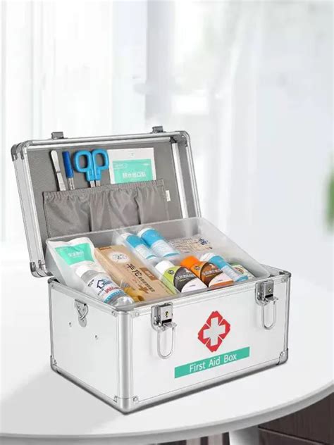 กล่องปฐมพยาบาล กล่องยา สีเงิน Portable First Aid Kit Storage Box With Shoulder Belt Bands Home