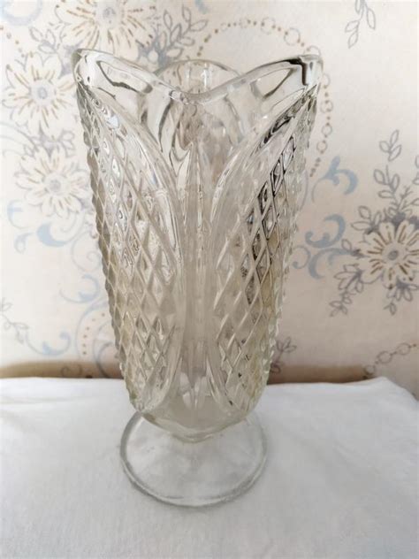 Кришталева ваза — цена 200 грн в каталоге Вазы Купить товары для дома и быта по доступной цене