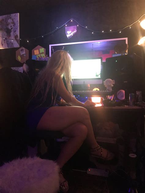 Amethyst On Twitter Working On Music