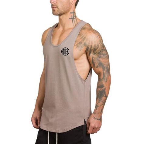 เสื้อผ้าแบรนด์ เสื้อกล้ามผู้ชาย Low Cut Armholes Vest เซ็กซี่ผู้ชายถังกล้ามเนื้อผู้ชายฟิตเนสเพาะ
