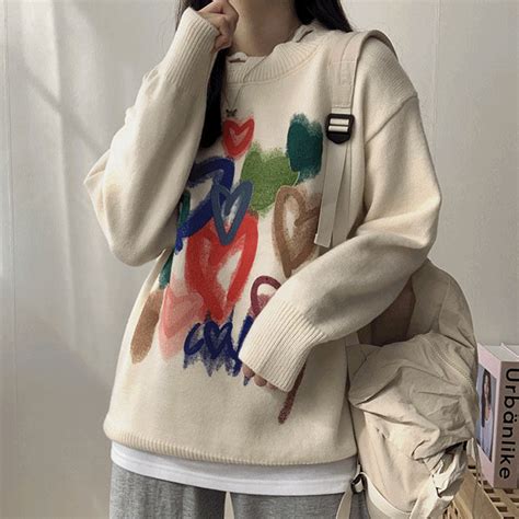 유니크고퀄리티💖 빈티지무드 가득 핏 예쁜 아방핏 하트 프린팅 라운드넥 꾸안꾸 니트 티셔츠 2col 에이블리