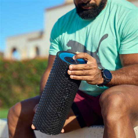 Compex® Ion™ Vibrating Deep Tissue Massage Roll Cairo Medical