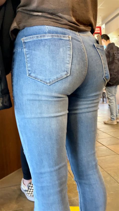 Teen Wearing Blue Jeans Tight Jeans Forum