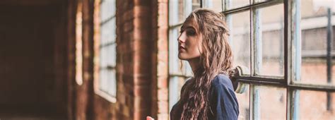 Hire Meg Ella Brookes Cellist In London