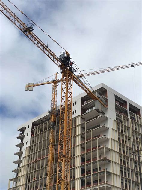 Renta De Grúas Torre Para Construcción Por Proyecto