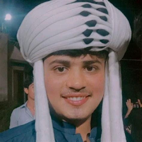 Fahad Raza Blogger Blogger Linkedin