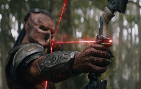 The Predator Takes On An Apex Monster In The New Predator Badlands