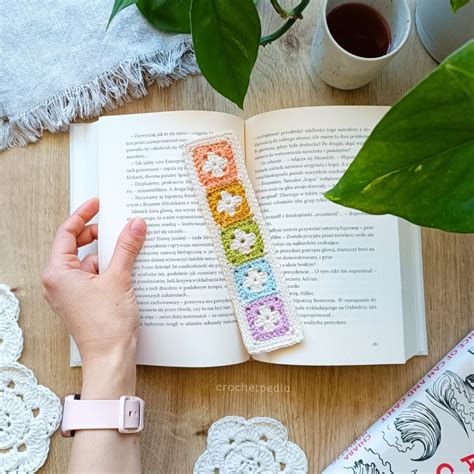 Granny Square Bookmark Free Crochet Pattern