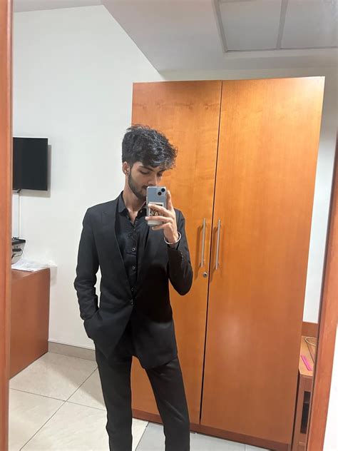 how to create good posts on linkedin mohit nagpal posted on the topic linkedin