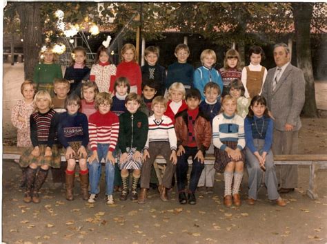 Photo De Classe Classe De Ce1 De 1977 Ecole Leon Blum Copains Davant
