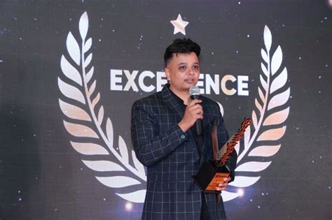 jay parekh on linkedin associateoftheyear teamfarenight ontopoftheworld 18 comments