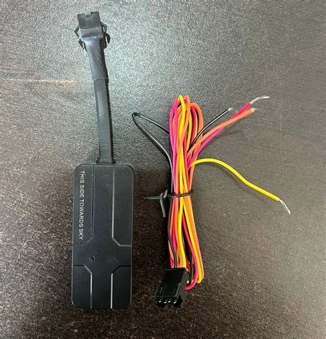 Acute Wired V5 Gps Tracking Terminal Device For Vehicle Pvc At ₹ 2999