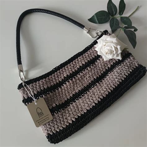 ВЯЗАНЫЕ СУМКИ 👜 МАСТЕР КЛАССЫ📚 🌸Мастер класс 151 📚Книга 100 сумок от Гузель часть 2 🎥Видео