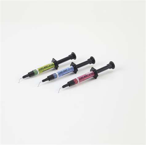 Clearfil Majesty Es Flow Universal Flowable Composite