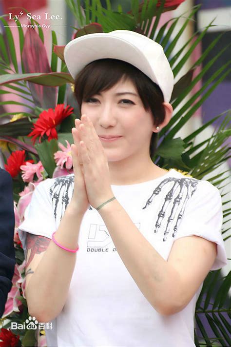 最全刘忻moraynia（中文音译：莫莱妮亚）在2015528《热舞之灵》开机发布会中的壁纸 万佳直播吧