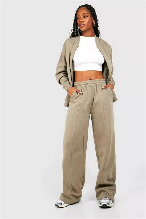 Womens Tracksuits Tracksuit Sets For Women Boohoo Uk Tracksuit