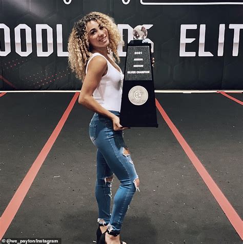 Tx Cheerleader Shot 3 Times After Friend Got Into Wrong Car After