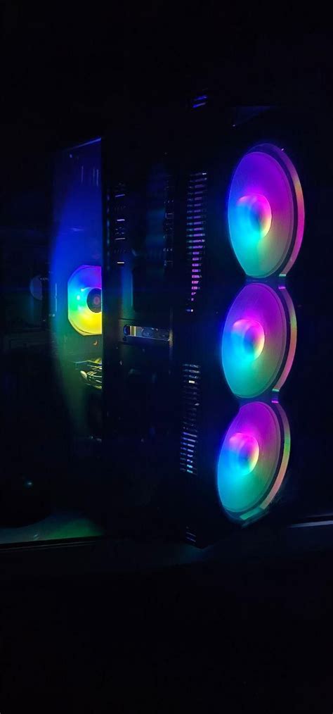 کیس سیستم گیمینگ رندرینگ I5 گرافیک 16 گیگ رایانه رومیزی قزوین دیوار