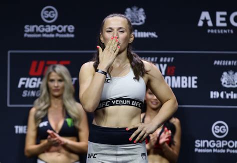 No Known Weaknesses Chael Sonnen Likens Ufc Atlantic City Star To The Legendary Vitor Belfort