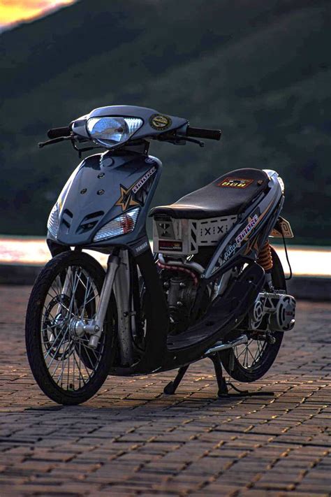 Mio 1 Streetbike Yamaha Motor Scooter