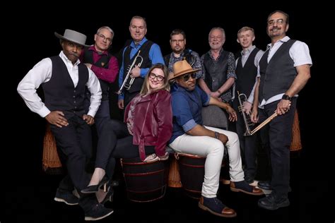 Groove Machine