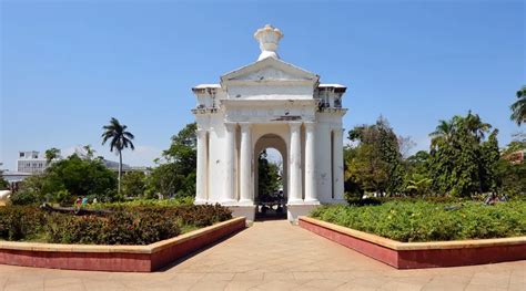 Bharathi Park A Vast Lush Green Park Flanked By Some Of The Most
