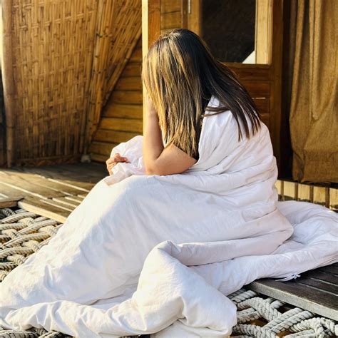 Mili এটা খুব সত্যি যে সারাক্ষণ হাওয়া বাতাসের ভেতর থাকি বলে শ্বাস কষ্ট টা টের পাইনা আমরা