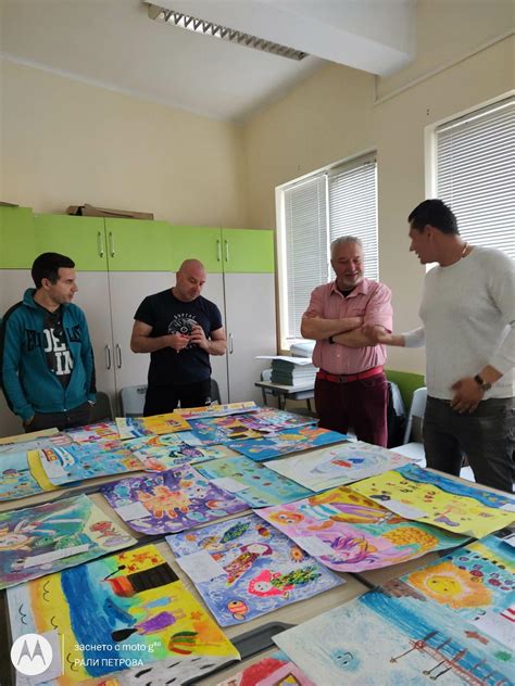 Изложба на детски рисунки „Аз моят град и морето” ЦПЛР Бургас