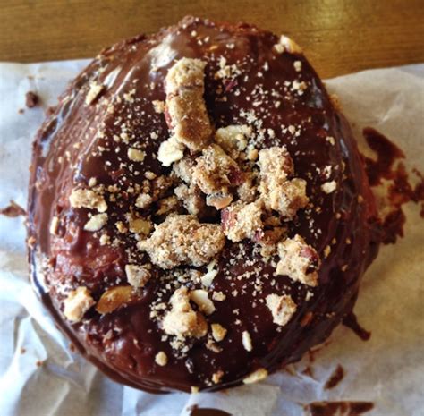 Heres What Happens When You Try To Eat 12 Donuts From 12 Donut Shops